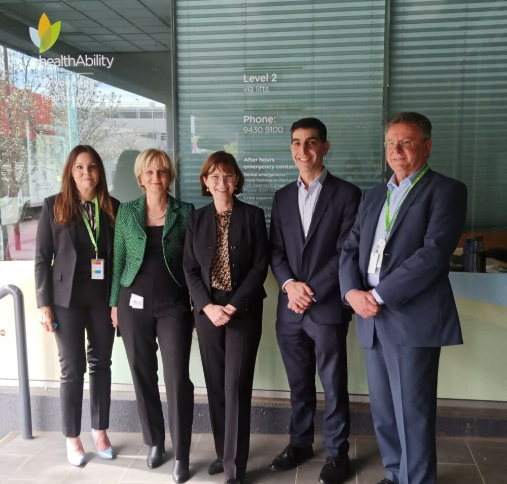 A visit from MP Minister for Health and Ambulance Services and MP State ...